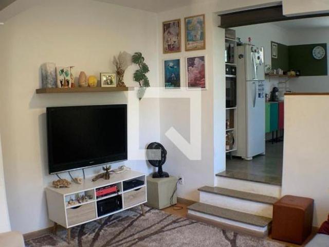 Casa à Venda Cambuci, 2 Quartos, 120 m2