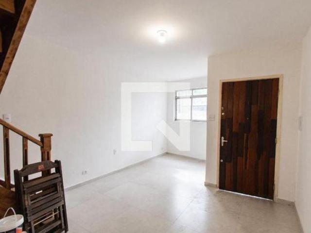 Casa à Venda Cambuci, 2 Quartos, 80 m2