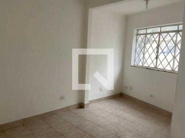 Casa à Venda Cambuci, 2 Quartos, 80 m² São Paulo