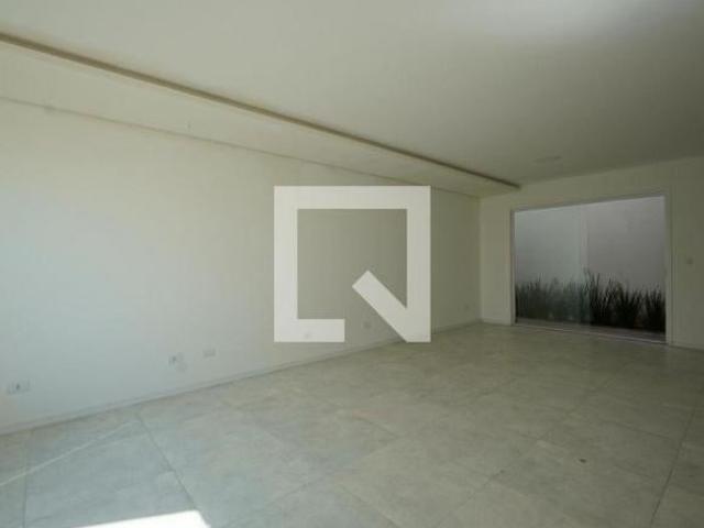 Casa à Venda Cambuci, 3 Quartos, 120 m2