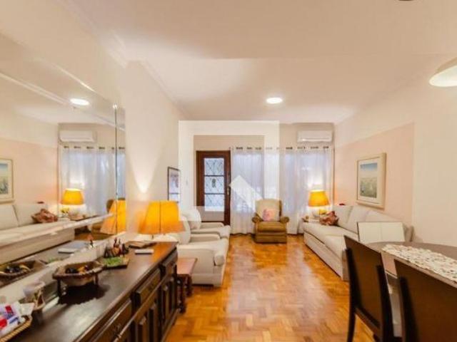 Casa à Venda Cambuci, 3 Quartos, 214 m² São Paulo
