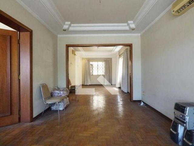 Casa à Venda Cambuci, 3 Quartos, 250 m2