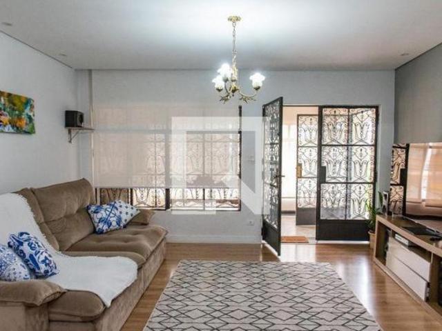 Casa à Venda Cambuci, 3 Quartos, 270 m2