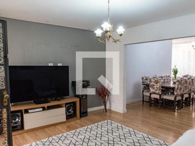 Casa à Venda Cambuci, 3 Quartos, 270 m2