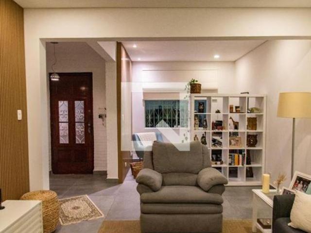 Casa à Venda Cambuci, 3 Quartos, 300 m2