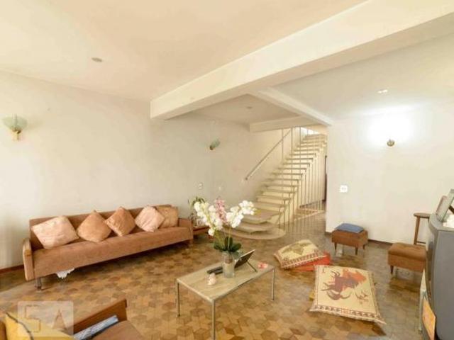 Casa à Venda Cambuci, 3 Quartos, 320 m2
