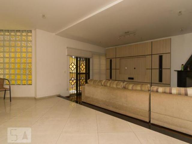 Casa à Venda Cambuci, 3 Quartos, 350 m2