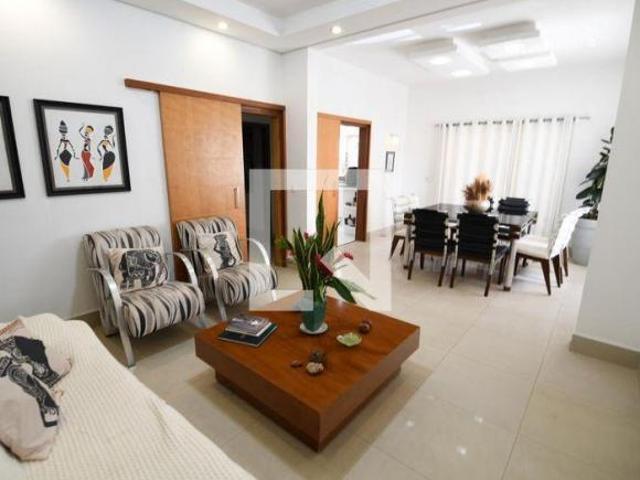 Casa à Venda Cambuí, 3 Quartos, 190 m² Campinas