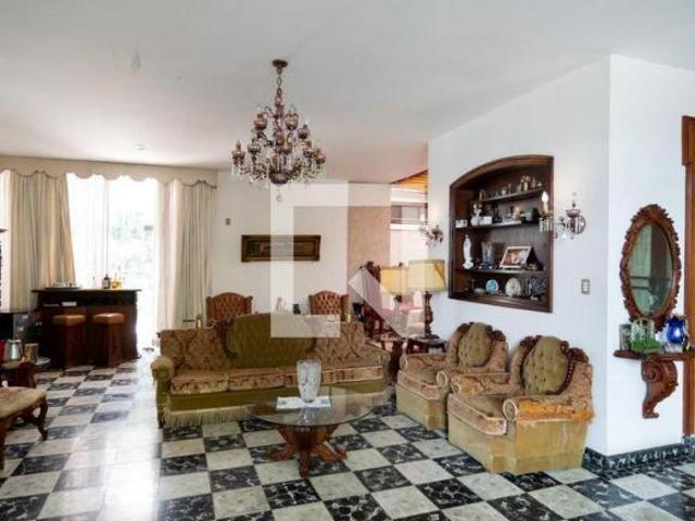 Casa à Venda Campo Belo, 4 Quartos, 1250 m² São Paulo
