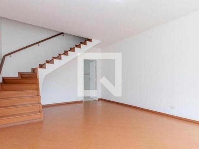 Casa à Venda Campo Belo, 4 Quartos, 150 m² São Paulo