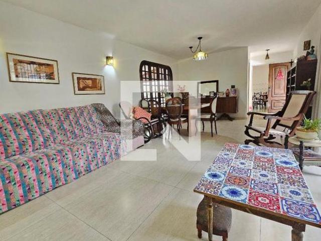 Casa à Venda Campo Belo, 4 Quartos, 160 m2