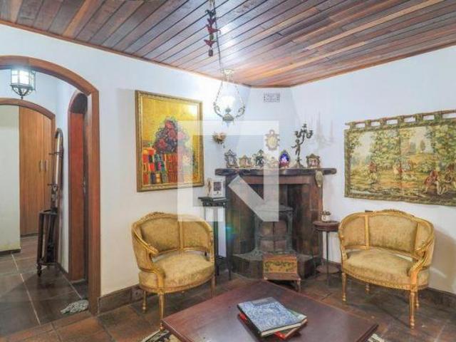Casa à Venda Campo Belo, 4 Quartos, 180 m² São Paulo