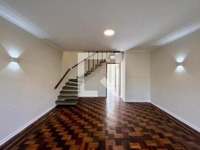 Casa à Venda Campo Belo, 4 Quartos, 215 m2