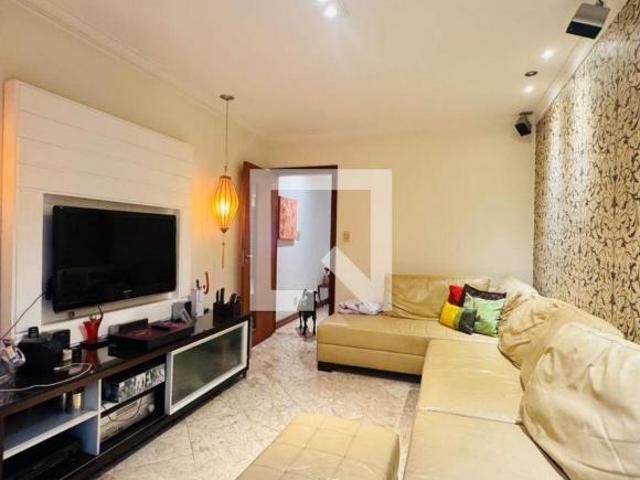 Casa à Venda Campo Belo, 4 Quartos, 215 m2
