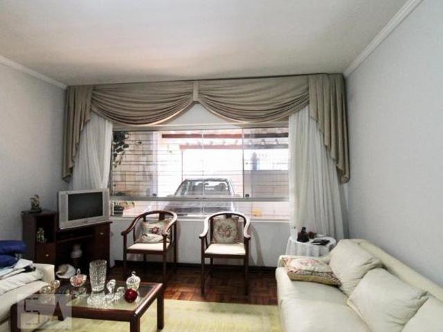 Casa à Venda Campo Belo, 4 Quartos, 220 m2