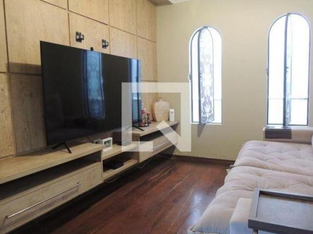 Casa à Venda Campo Belo, 4 Quartos, 250 m2