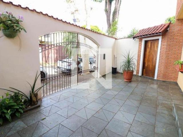 Casa à Venda Campo Belo, 4 Quartos, 250 m2