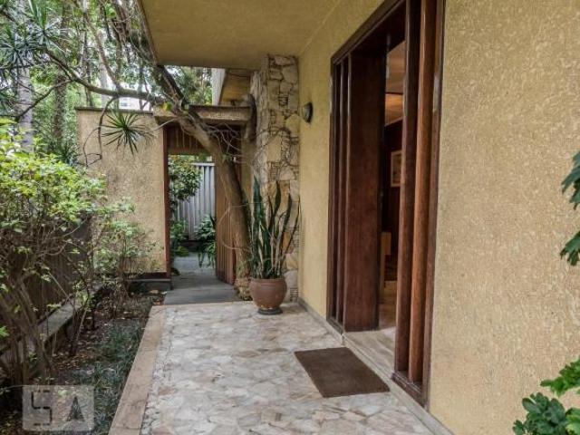 Casa à Venda Campo Belo, 4 Quartos, 267 m2