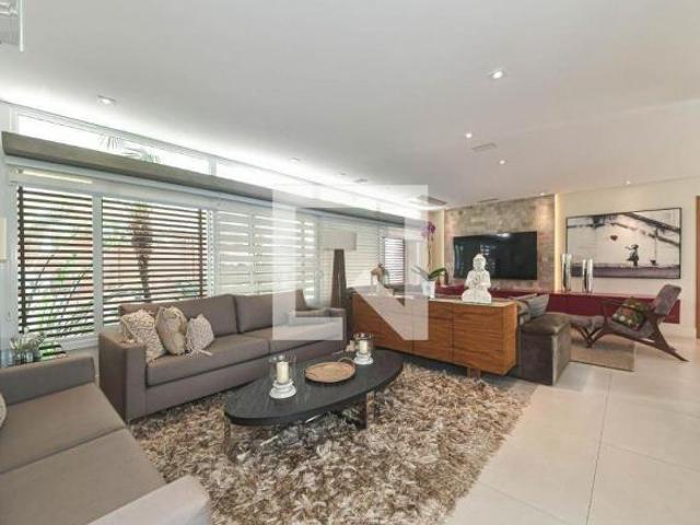 Casa à Venda Campo Belo, 4 Quartos, 340 m2