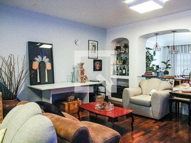Casa à Venda Campo Belo, 4 Quartos, 400 m² São Paulo
