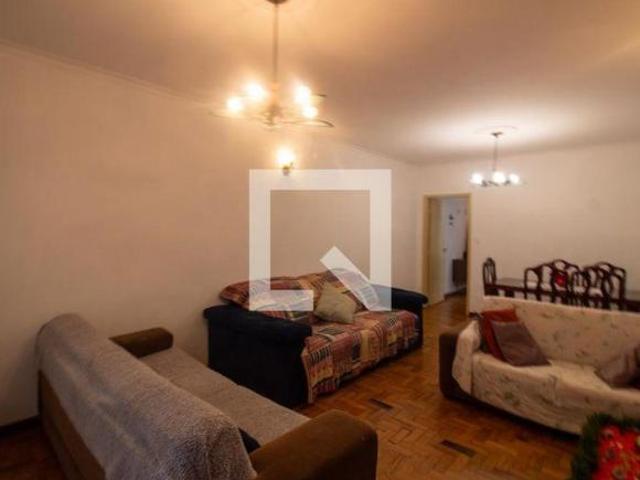 Casa à Venda Campo Belo, 5 Quartos, 200 m2