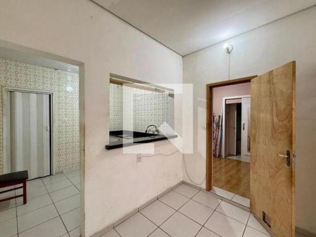 Casa à Venda Campo Belo, 6 Quartos, 200 m2