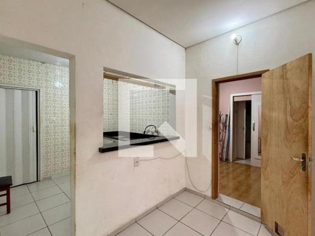 Casa à Venda Campo Belo, 6 Quartos, 200 m2