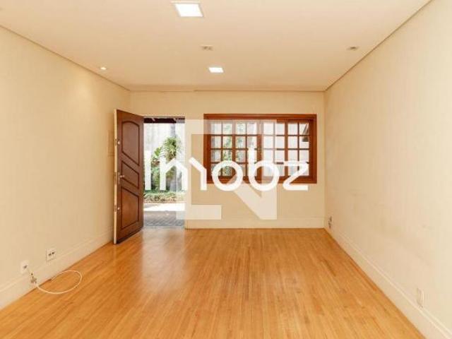 Casa à Venda Campo Belo, 2 Quartos, 134 m2