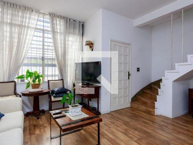 Casa à Venda Campo Belo, 2 Quartos, 135 m2