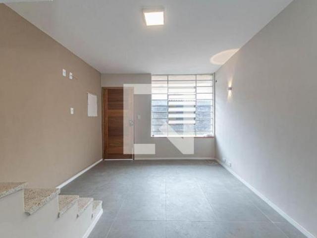 Casa à Venda Campo Belo, 2 Quartos, 70 m2