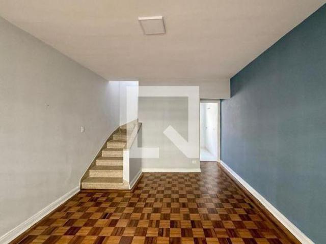 Casa à Venda Campo Belo, 2 Quartos, 75 m² São Paulo