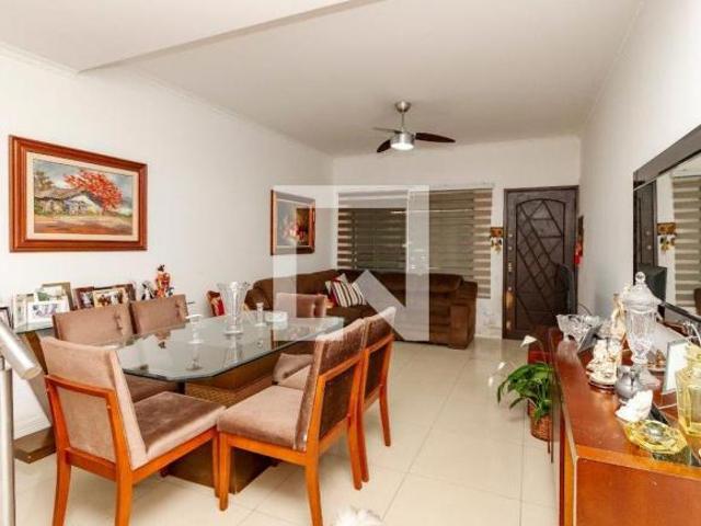 Casa à Venda Campo Belo, 3 Quartos, 154 m2