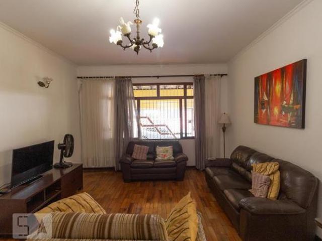 Casa à Venda Campo Belo, 3 Quartos, 210 m2