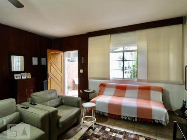 Casa à Venda Campo Belo, 3 Quartos, 220 m2
