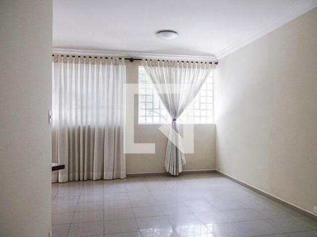 Casa à Venda Campo Belo, 3 Quartos, 230 m2