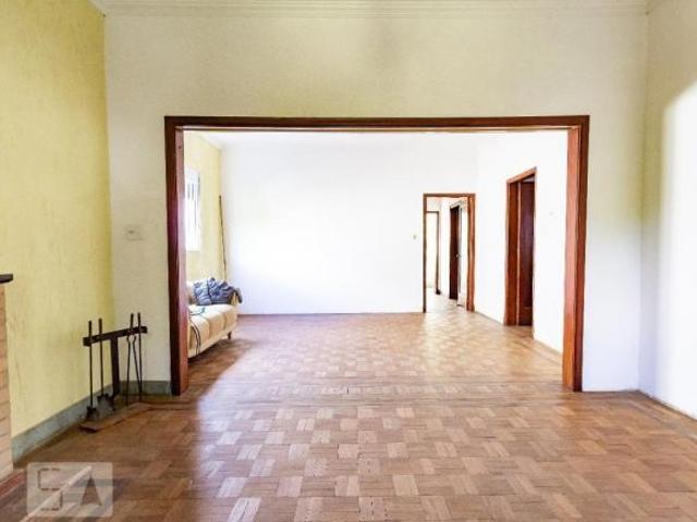 Casa à Venda Campo Belo, 3 Quartos, 280 m2