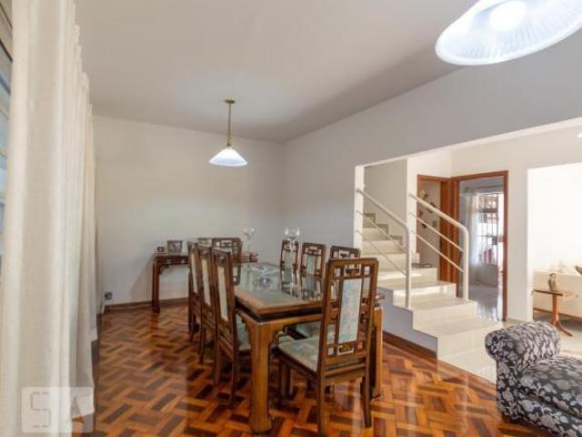 Casa à Venda Campo Belo, 3 Quartos, 310 m2