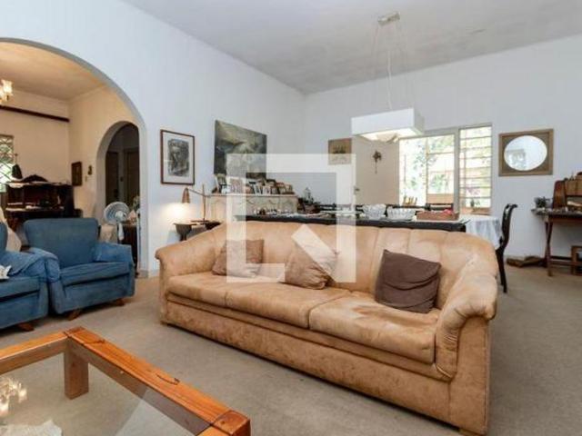 Casa à Venda Campo Belo, 3 Quartos, 950 m2