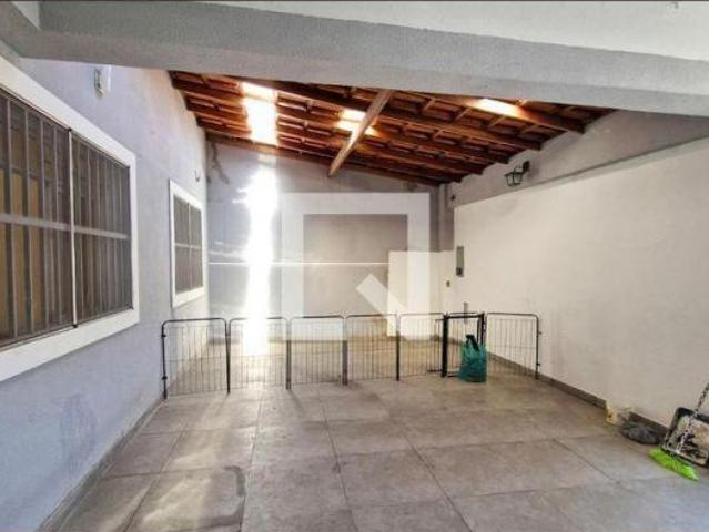 Casa à Venda Campo Grande, 2 Quartos, 171 m² São Paulo