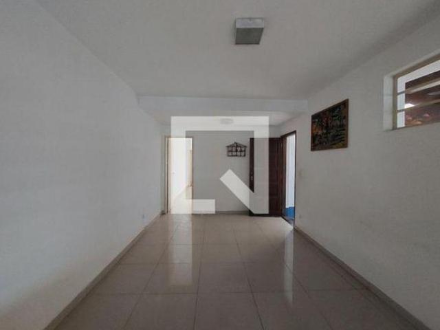 Casa à Venda Campo Grande, 3 Quartos, 140 m2
