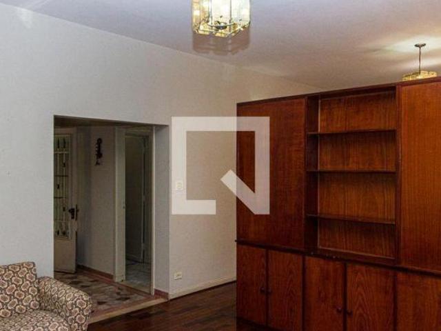 Casa à Venda Campo Grande, 4 Quartos, 280 m² São Paulo