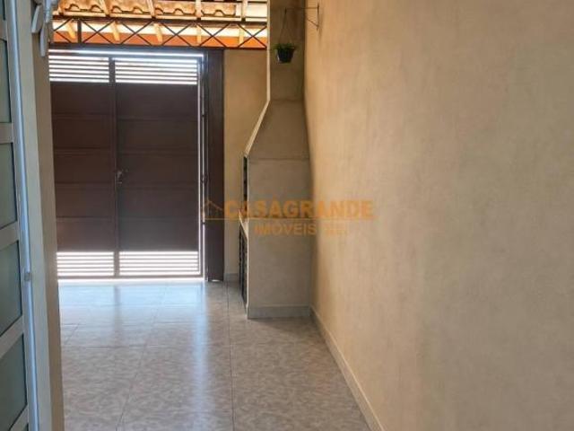 Casa à venda Campo dos Alemães São José dos Campos 3 quartos