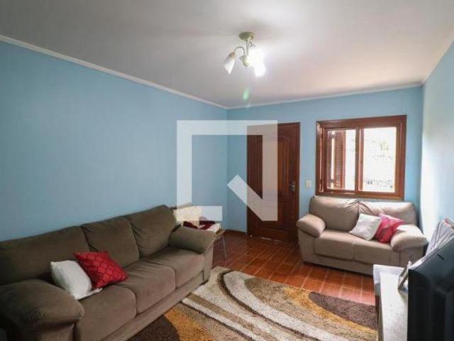Casa à Venda Campo Novo, 4 Quartos, 150 m² Porto Alegre