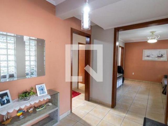 Casa à Venda Campo Novo, 4 Quartos, 213 m² Porto Alegre