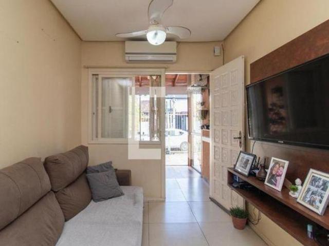 Casa à Venda Campo Novo, 2 Quartos, 175 m² Porto Alegre