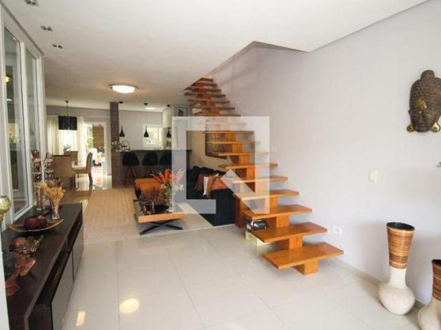 Casa à Venda Campo Novo, 3 Quartos, 180 m² Porto Alegre
