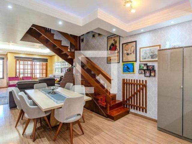 Casa à Venda Campo Novo, 3 Quartos, 200 m² Porto Alegre
