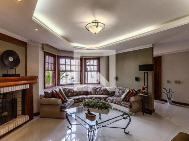 Casa à Venda Campo Novo, 3 Quartos, 290 m² Porto Alegre