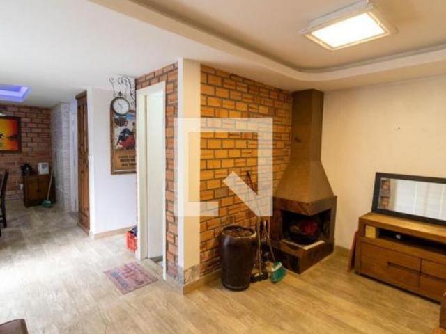 Casa à Venda Campo Novo, 3 Quartos, 90 m² Porto Alegre
