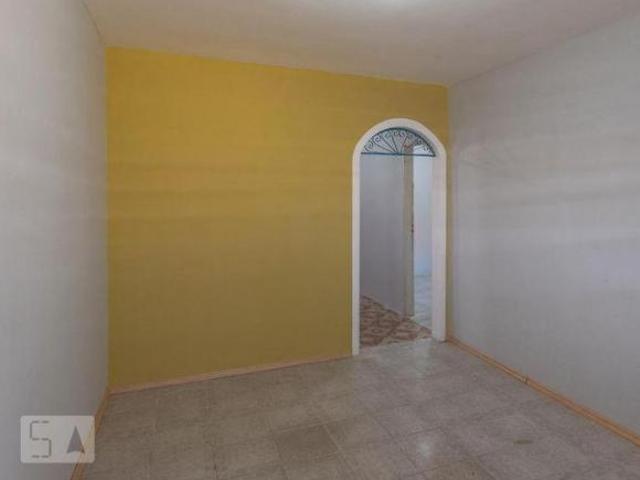 Casa à Venda Campos Elíseos, 2 Quartos, 150 m2